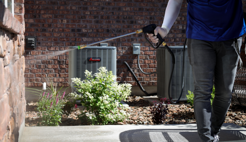 High Quality Pest Control Service in Kansas City, MO & KS | AIMVO